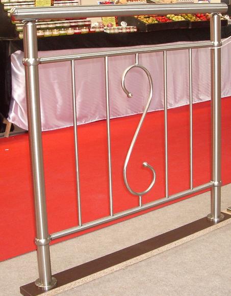 Ειδικές κατασκευές INOX – INOX ΛΑΡΙΣΑΣ